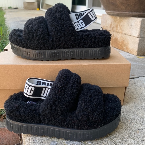 UGG | Shoes | Ugg Oh Yeah Slides Womens Slippers Sheepskin Black Size 6 ...